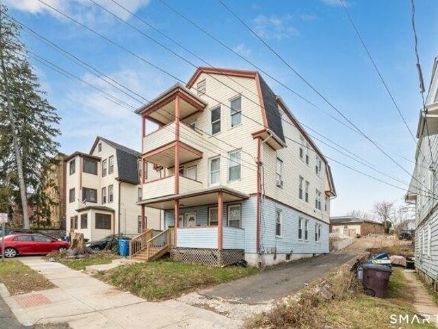 house with 6 bedroom, New Britain CT DLS101661237