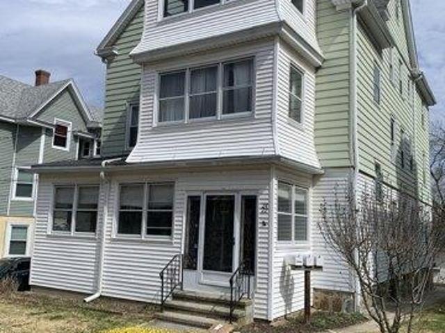 house with 6 bedroom, New Britain CT DS101782954
