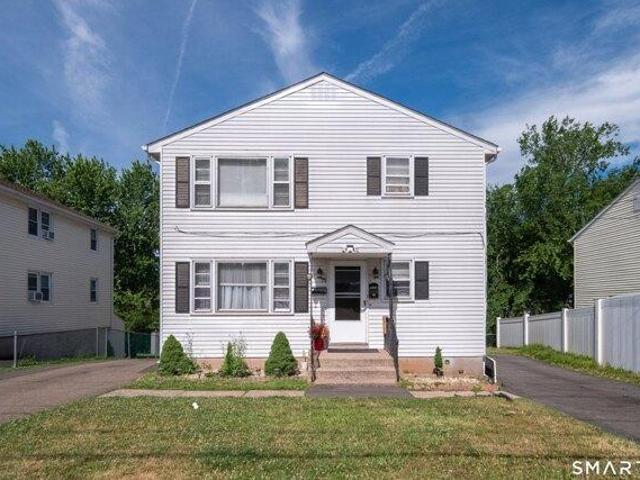 house with 6 bedroom, New Britain CT ES104852979