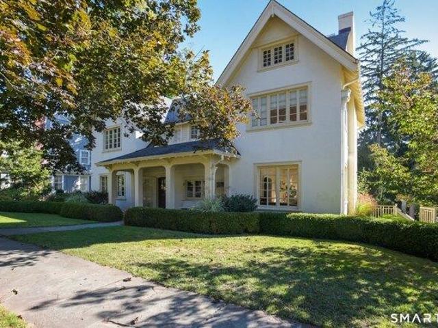 house with 6 bedroom, New Haven CT DLS102029544