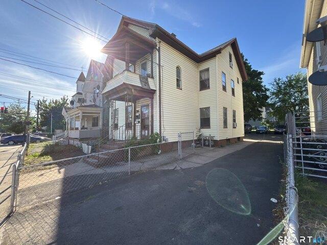 house with 6 bedroom, New Haven CT ES104407306