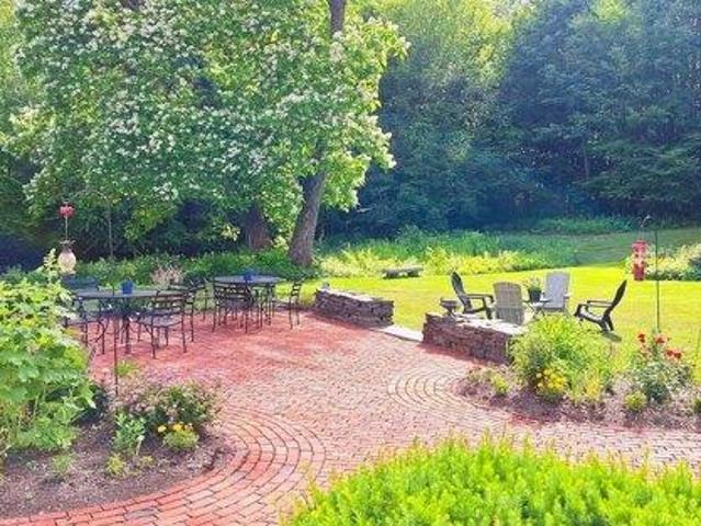 house with 6 bedroom, New London NH DS103018736