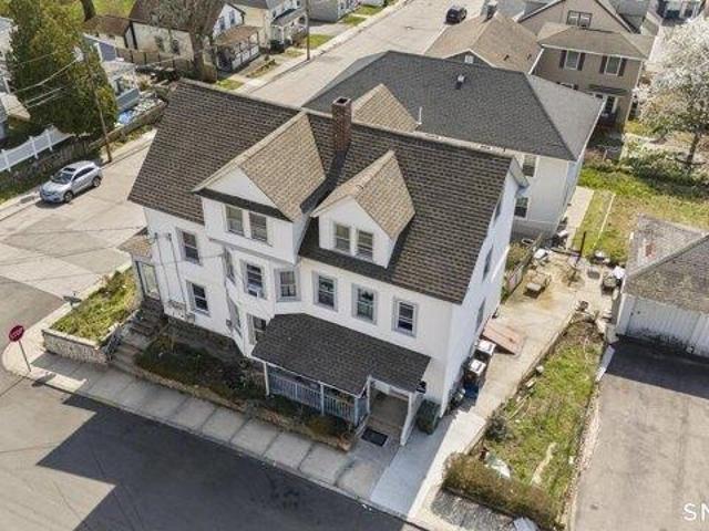 house with 6 bedroom, New London CT DS102027818