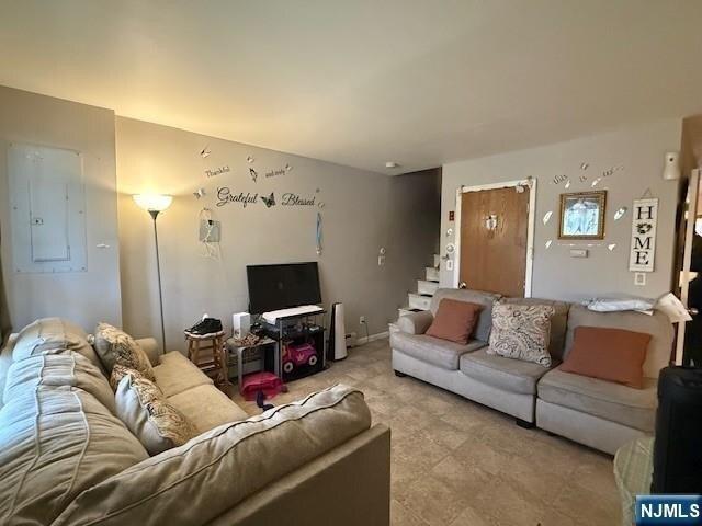 house with 6 bedroom, Newark NJ DLS102313092