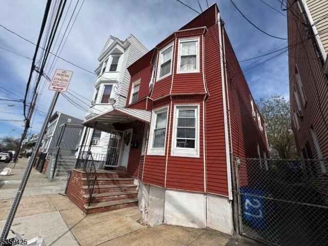 house with 6 bedroom, Newark NJ DLS102528384