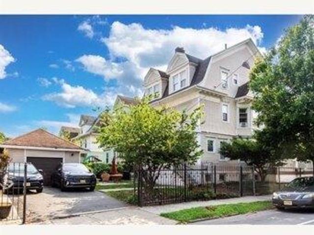 house with 6 bedroom, Newark NJ DS101780546