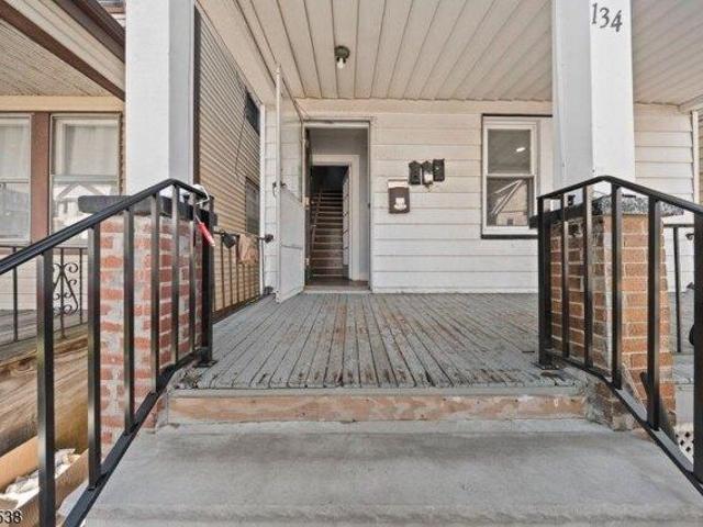 house with 6 bedroom, Newark NJ DS102561883