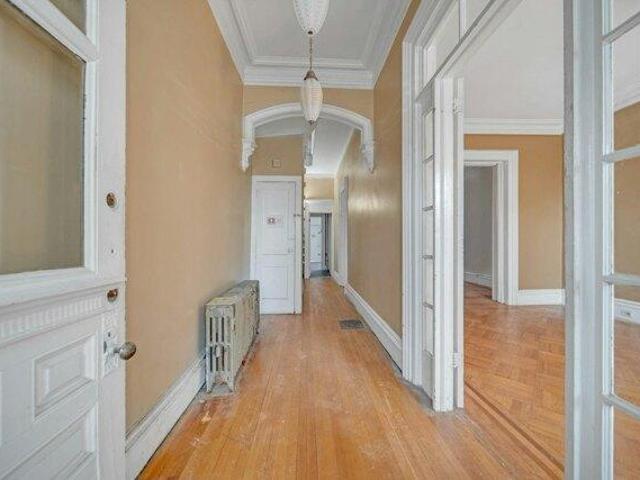 house with 6 bedroom, Newark NJ DS102824863