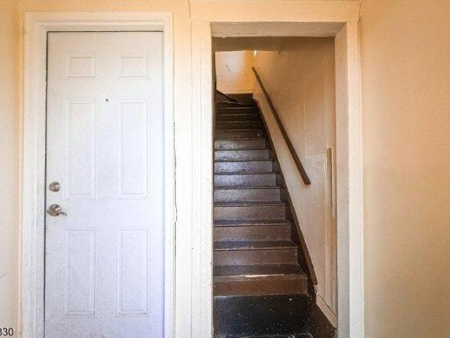 house with 6 bedroom, Newark NJ DS103186338