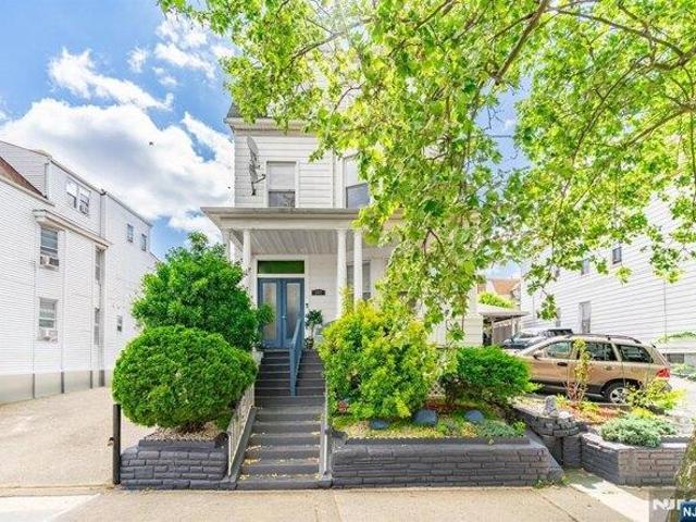 house with 6 bedroom, Newark NJ DS104151211