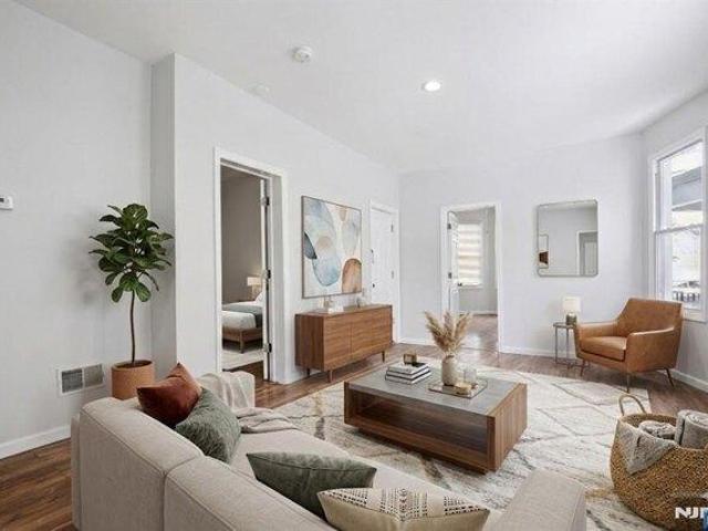 house with 6 bedroom, Newark NJ DS104373824