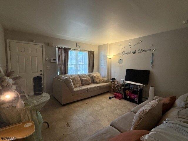 house with 6 bedroom, Newark NJ ES103188100