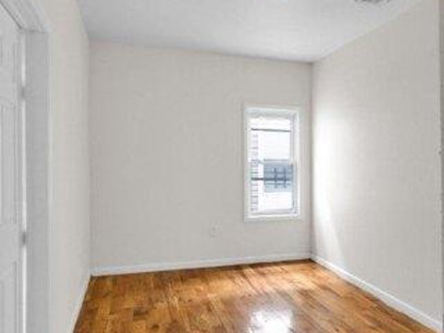 house with 6 bedroom, Newark NJ ES104539732
