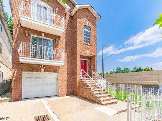 house with 6 bedroom, Newark NJ ES104808508