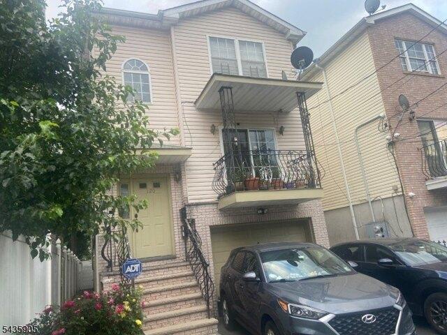 house with 6 bedroom, Newark NJ ES104849743