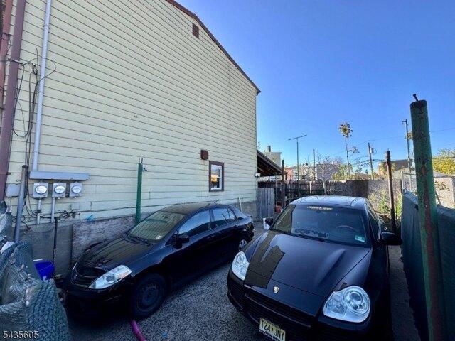 house with 6 bedroom, Newark NJ ES104947160