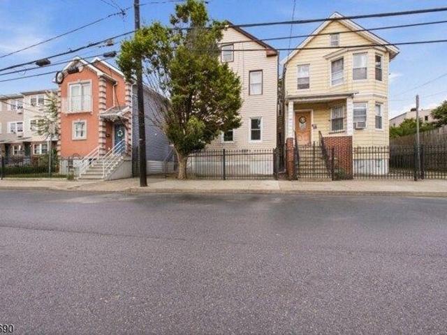 house with 6 bedroom, Newark NJ ES104234047