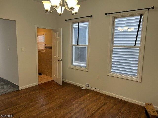 house with 6 bedroom, Newark NJ ES105681521