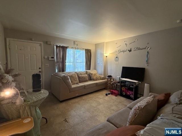 house with 6 bedroom, Newark NJ ES105144016