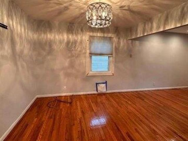 house with 6 bedroom, Newark NJ ES105173921