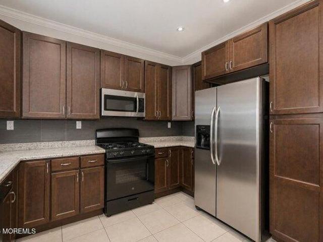 house with 6 bedroom, Newark NJ ES105256487