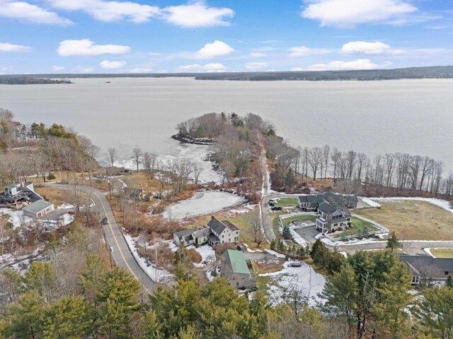 house with 6 bedroom, Newmarket NH DLS102826062