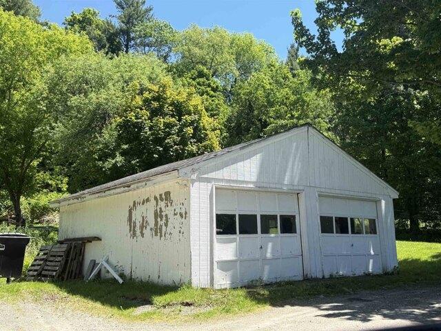 house with 6 bedroom, Newport NH ES103221696