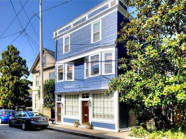 house with 6 bedroom, Newport RI DS102595861