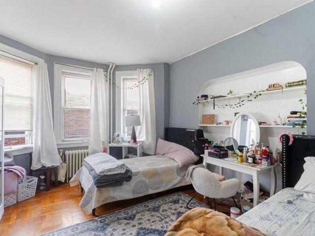house with 6 bedroom, North Bergen NJ DLS102216035