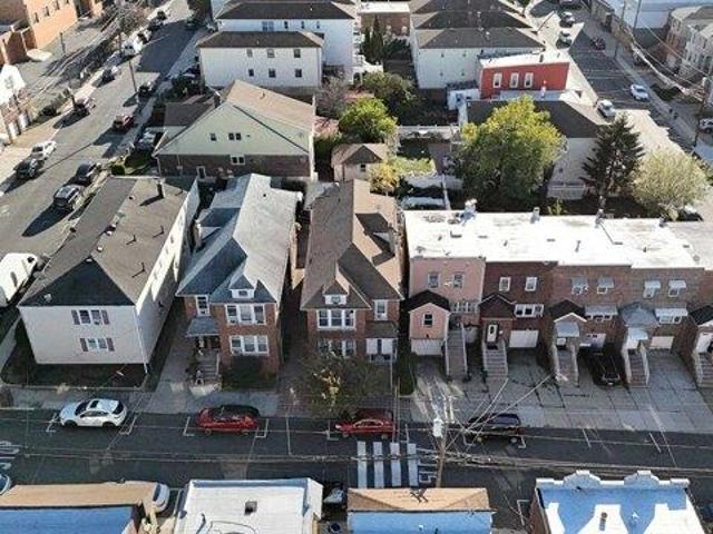 house with 6 bedroom, North Bergen NJ DS102216429