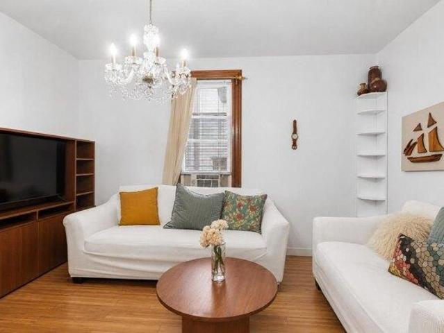 house with 6 bedroom, North Bergen NJ DS104375753