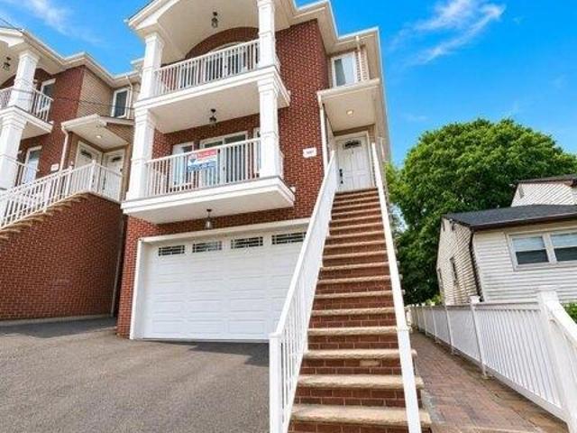 house with 6 bedroom, North Bergen NJ ES104540589