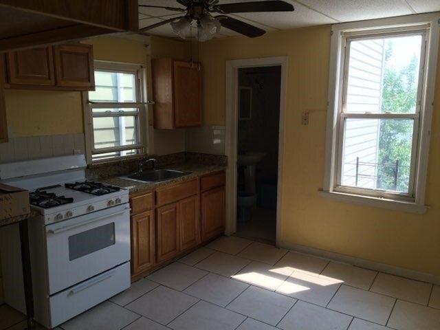 house with 6 bedroom, North Bergen NJ ES104152063