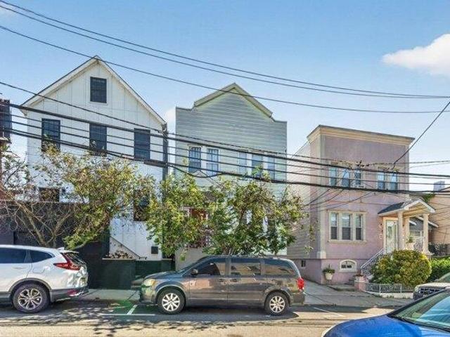 house with 6 bedroom, North Bergen NJ ES105423911