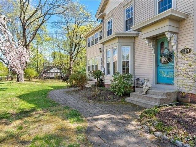 house with 6 bedroom, North Kingstown RI ES104236654