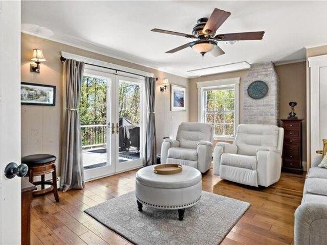 house with 6 bedroom, North Kingstown RI ES105096436