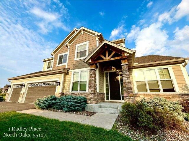 house with 6 bedroom, North Oaks MN DLS88247523