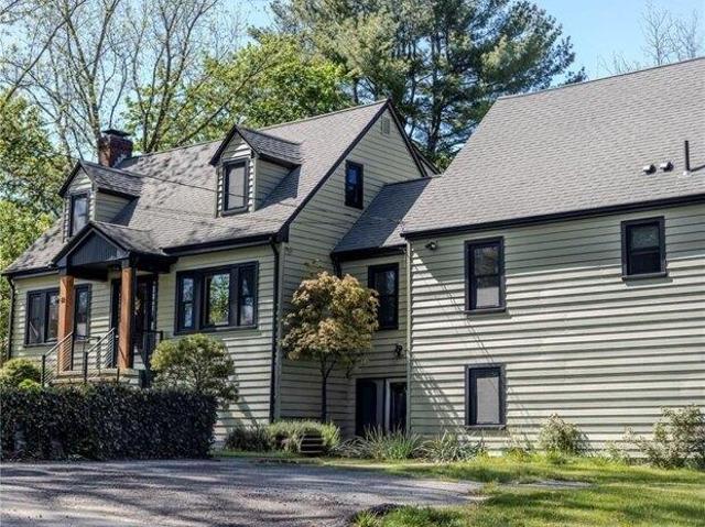 house with 6 bedroom, North Smithfield RI DS103035476