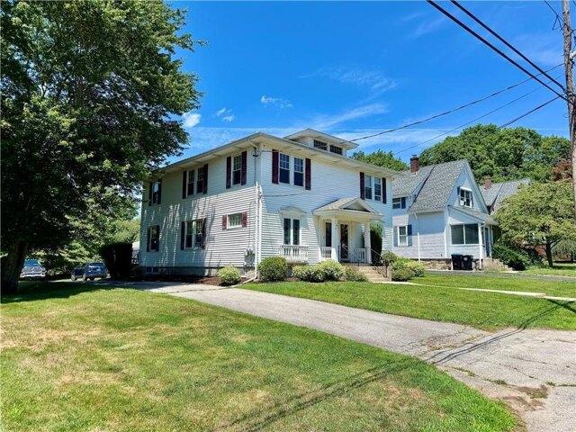 house with 6 bedroom, North Smithfield RI ES104760810