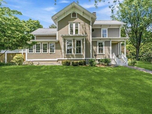 house with 6 bedroom, Northampton MA DS102801529