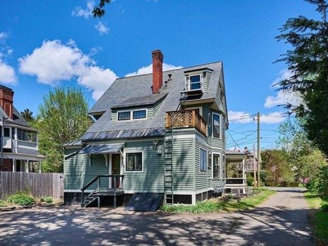 house with 6 bedroom, Northampton MA ES103126308