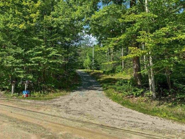 house with 6 bedroom, Northfield NH ES105113425