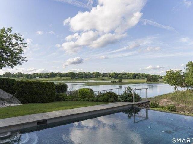 house with 6 bedroom, Norwalk CT ES104238080