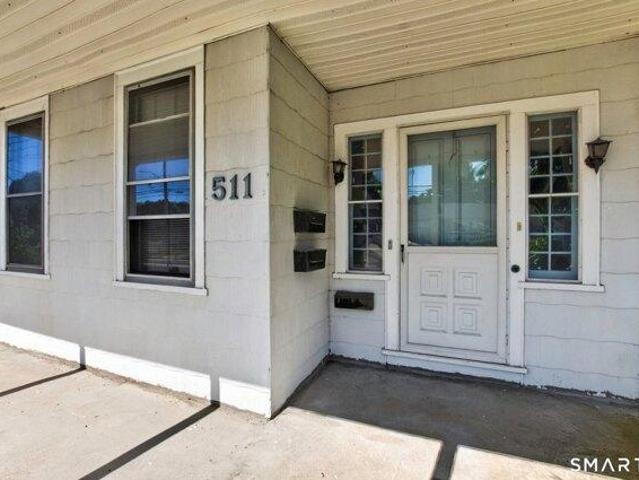 house with 6 bedroom, Norwich CT ES103187073