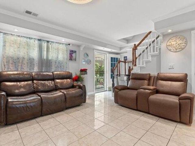house with 6 bedroom, Norcross GA ES104909318