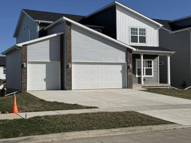 house with 6 bedroom, Normal IL DLS100973502