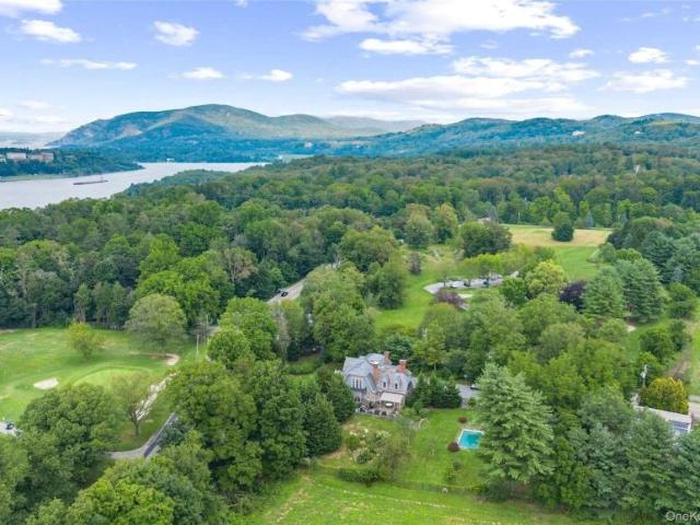 house with 6 bedroom, NY NY DLS100564887