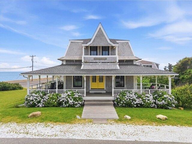 house with 6 bedroom, Oak Bluffs MA DS103928592