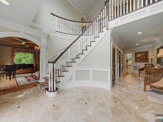 house with 6 bedroom, Old Tappan NJ ES104853531