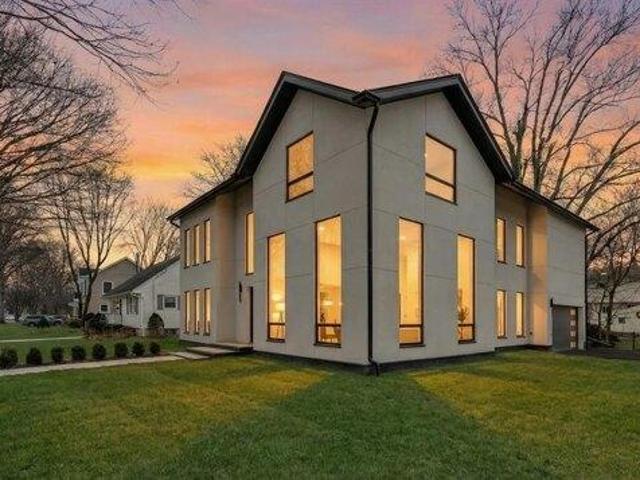 house with 6 bedroom, Paramus NJ DLS101706360